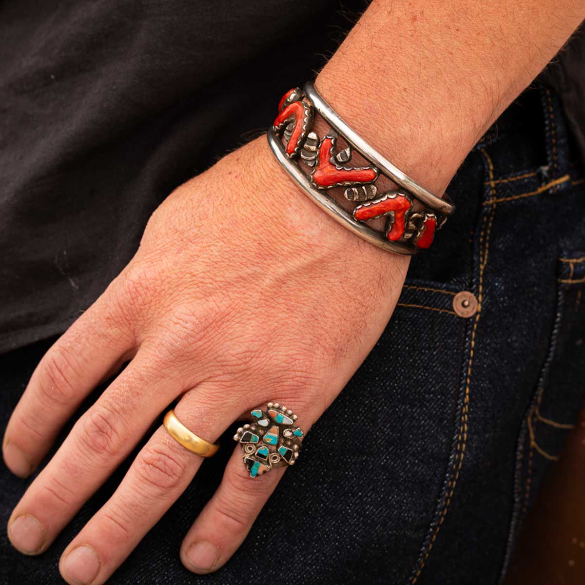 ZUNI KNIFEWING INLAY RING