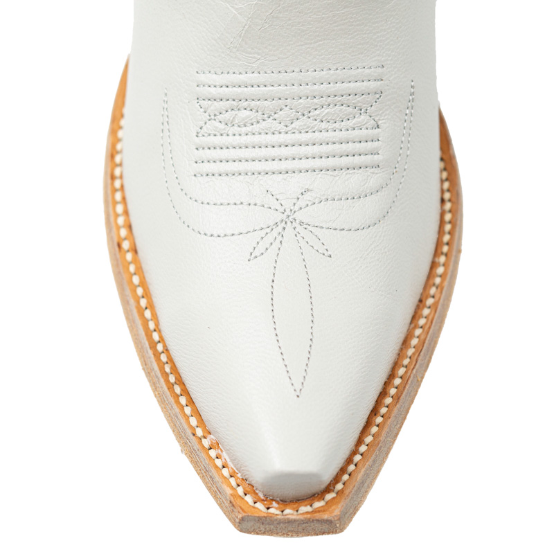 WHITE TALL COWGIRL BOOTS