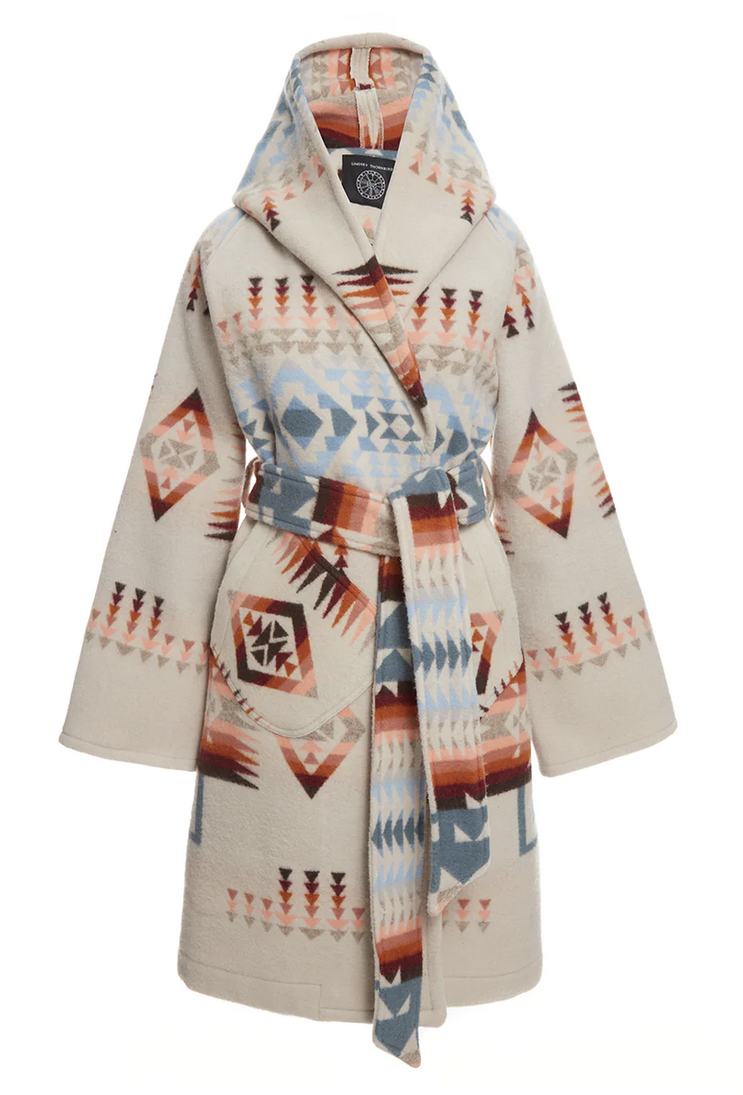 ROSEWOOD CHIEF JOSEPH CLASSIC ROBE