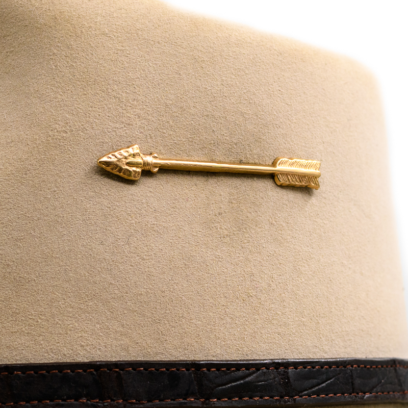 GOLD ARROW HAT PIN